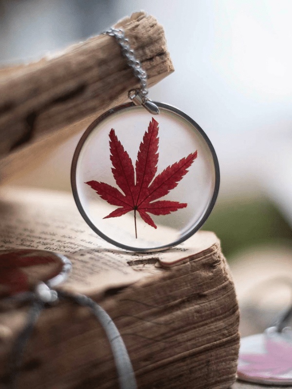 The Fall Locket | The Fall Locket · Eternz