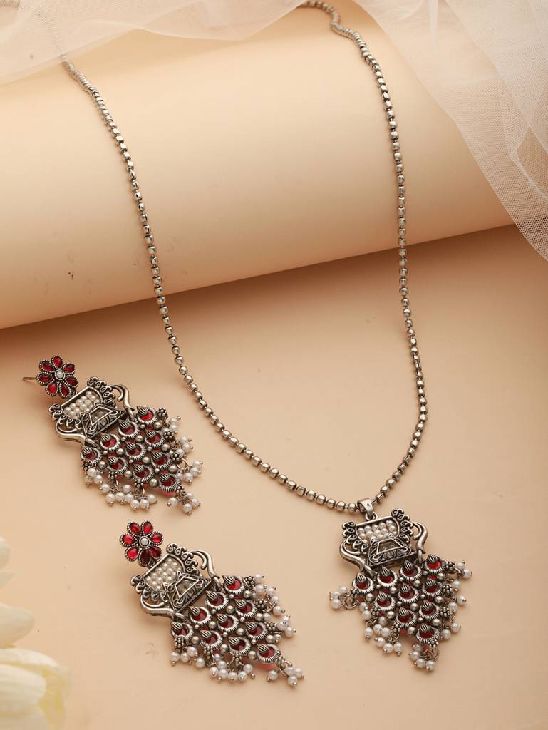 Silver-Plated Red Stone Studded & Pearl Beaded Oxidised Jewellery Set ...