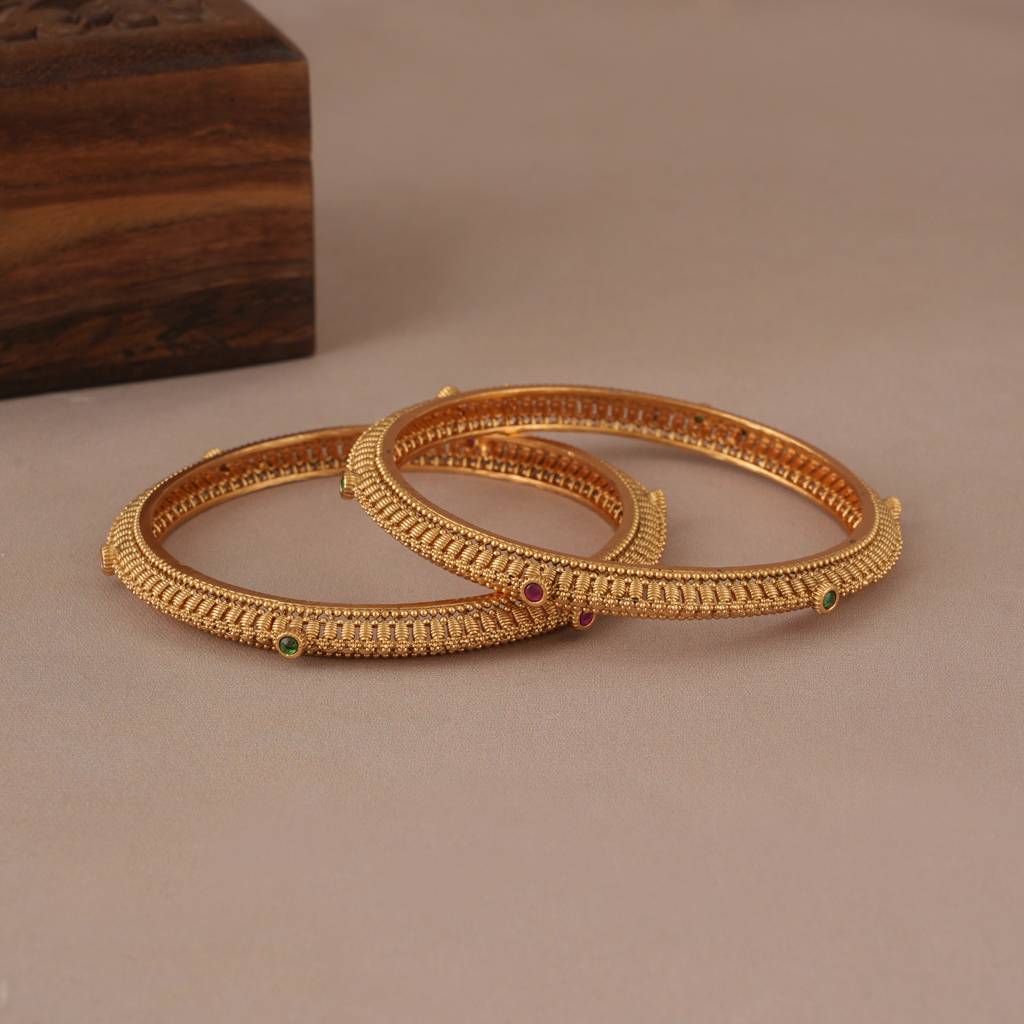 Cute Antique Gold Stone Bangle Set For Women | Cute Antique Gold Stone Bangle Set For Women · Eternz