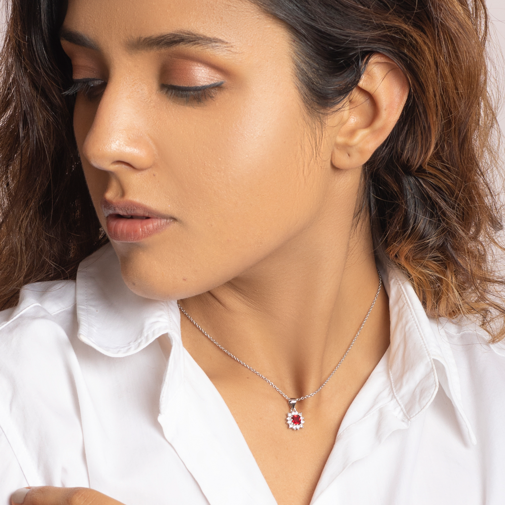 Silver Royal Red Pendant With Link Chain | Silver Royal Red Pendant ...