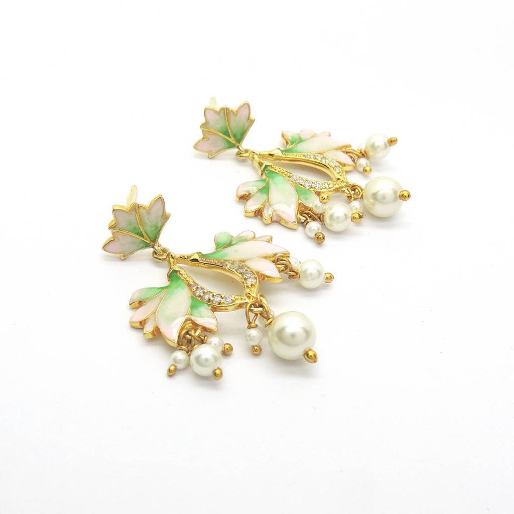 The Dainty Bloom | The Dainty Bloom · Eternz