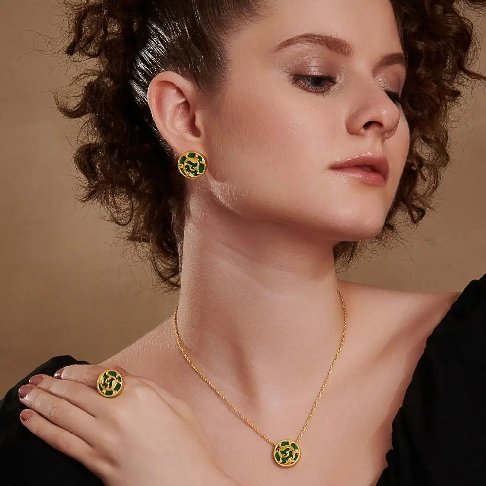 Rocialle Disc Ring | Green Rocialle Disc Ring · Eternz