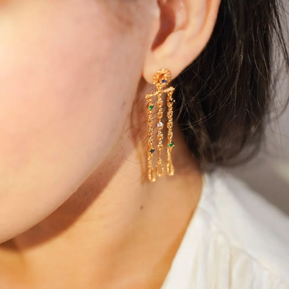 Textured Flow Long Earrings | Textured Flow Long Earrings - Silver · Eternz