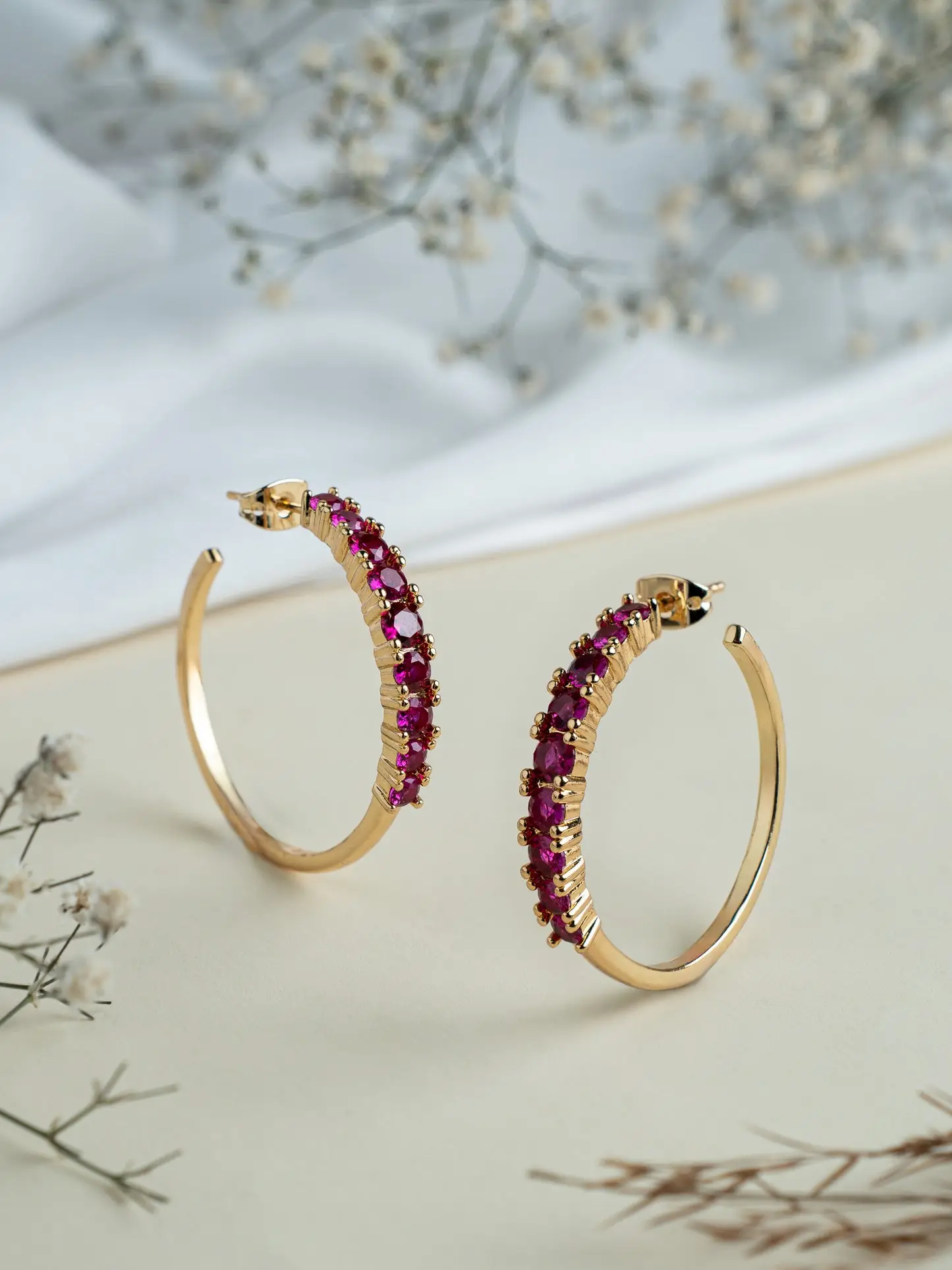 Girly Glimmers | Girly Glimmers · Eternz