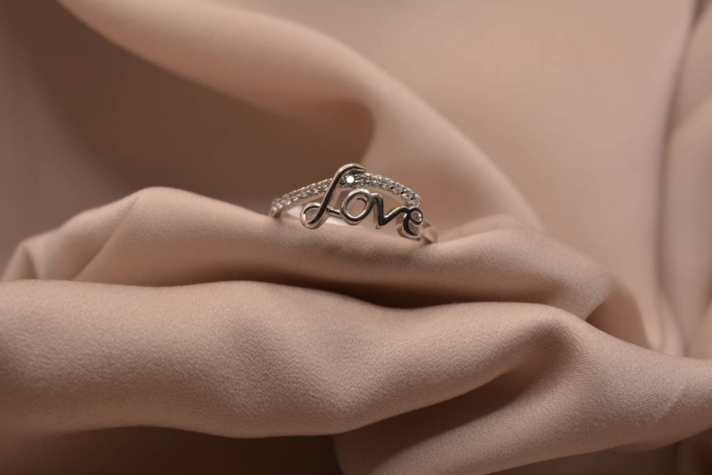 Love Rose Gold Charming Ring | Love Rose Gold Charming Ring · Eternz