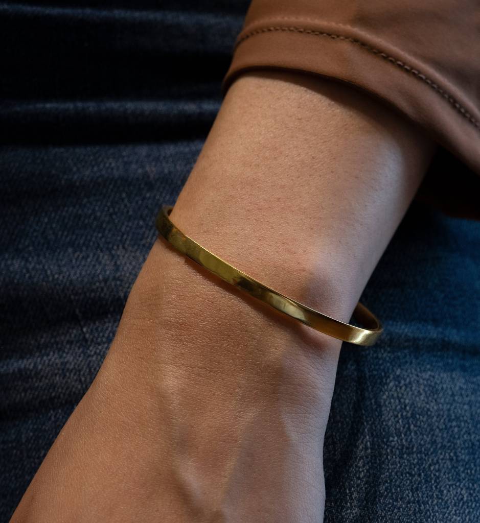 Classic Cuff | Classic Cuff · Eternz