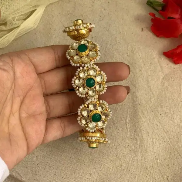 Gold Plated Green Paachi Kundan Pochi | Gold Plated Green Paachi Kundan ...