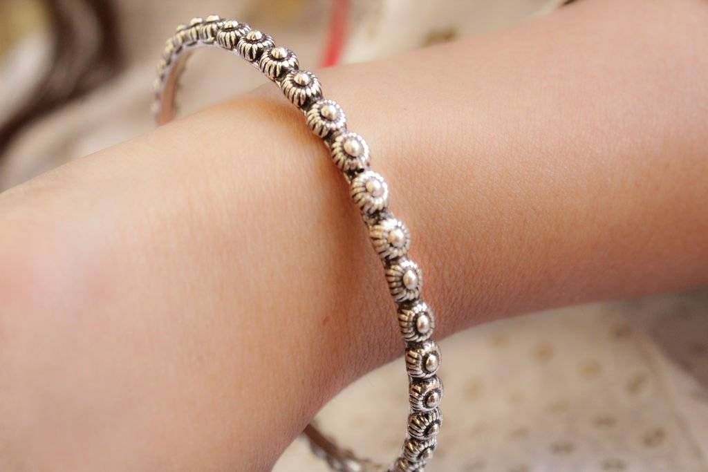 Adya Embossed Quirky Bangles | Adya Embossed Quirky Bangles · Eternz