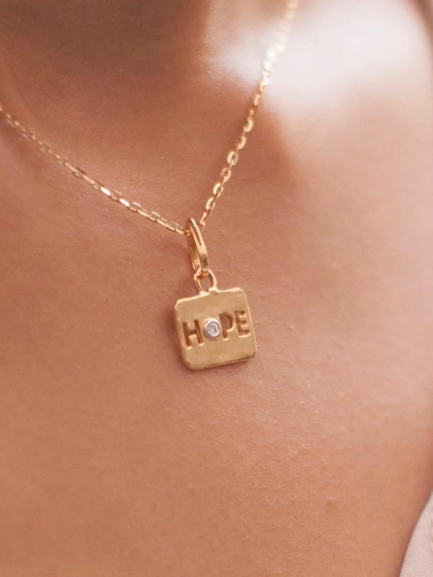 Stac Hope Charm Pendant | Stac Hope Charm Pendant · Eternz