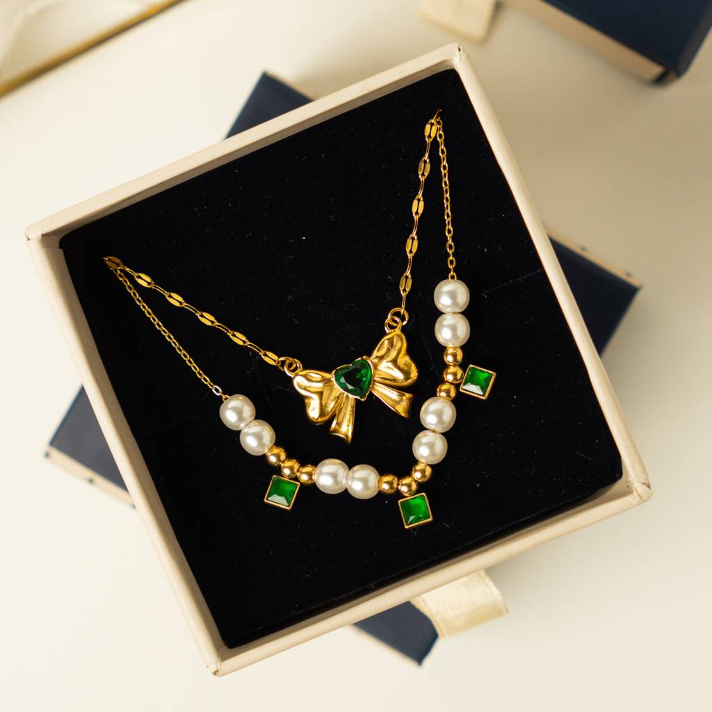 Bow-Tied Emerald Pearl Duo Necklace Set | Bow-Tied Emerald Pearl Duo ...