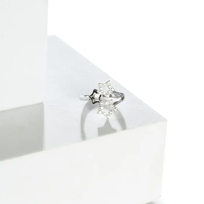 Starlight Radiance Ring | Starlight Radiance Ring · Eternz