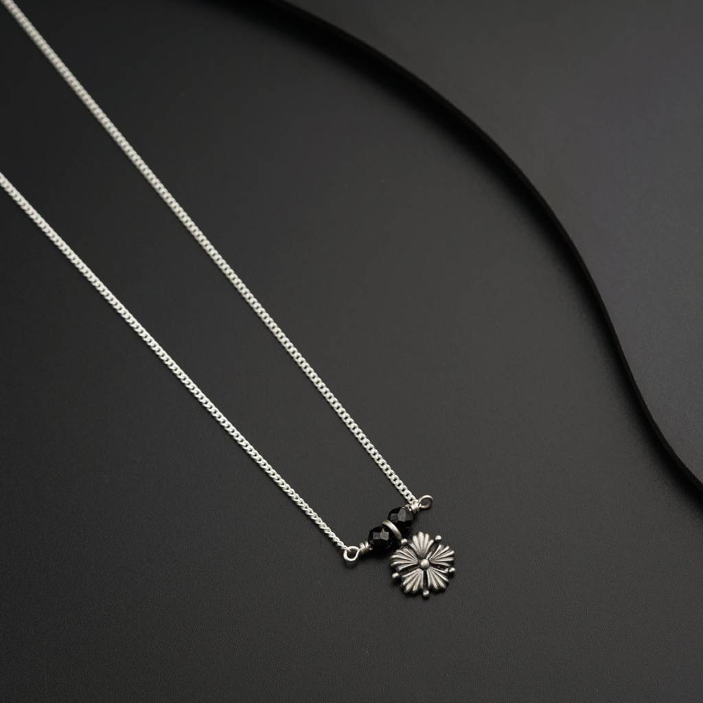 Silver Chain Mangalsutra Jaswandi | 92.5 Silver Mangalsutra · Eternz