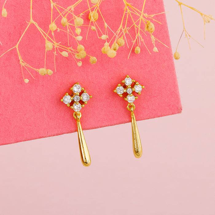 Golden Classy Drop Earrings | Golden Classy Drop Earrings · Eternz