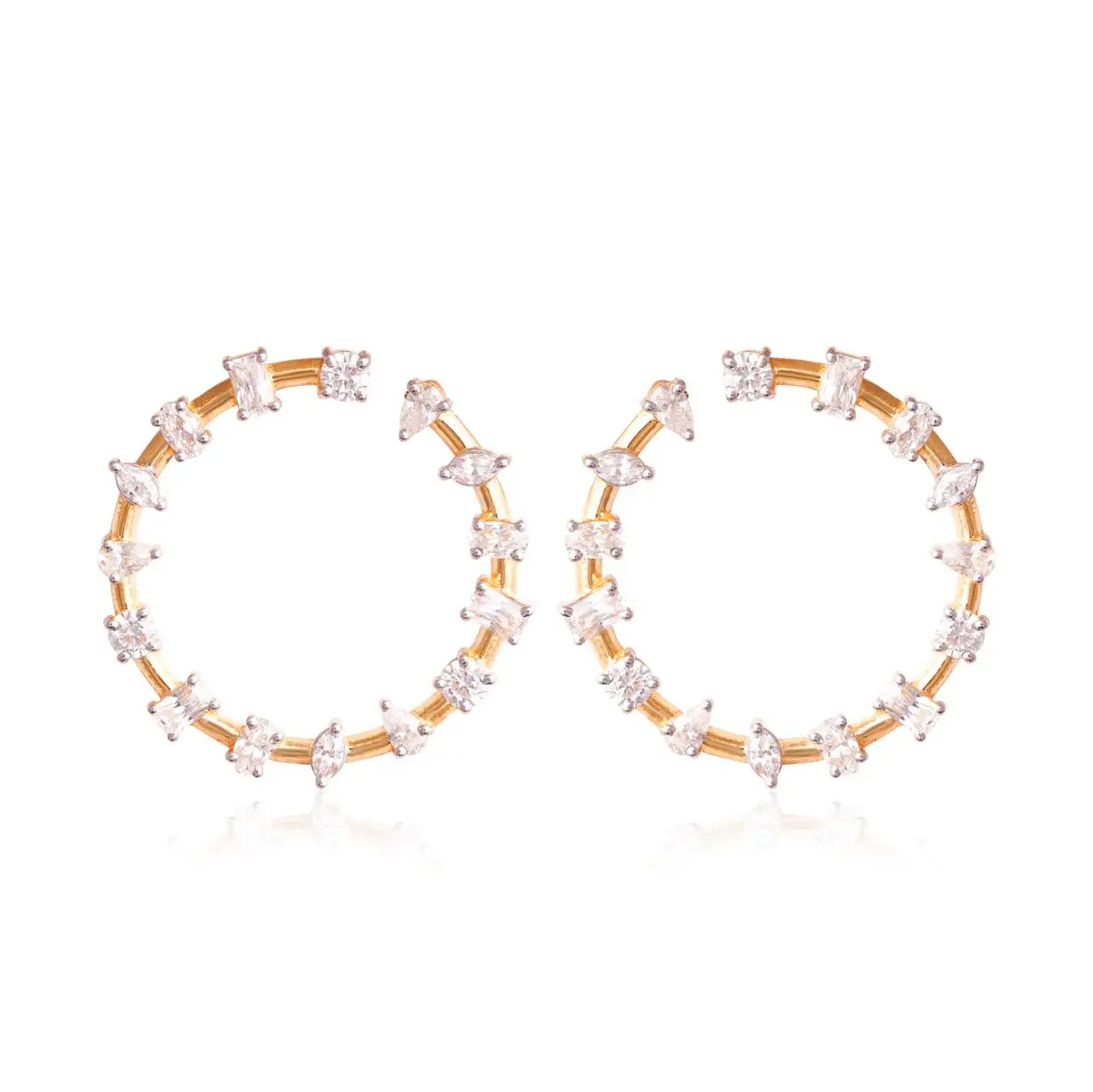 Estro Studs | Estro Studs · Eternz