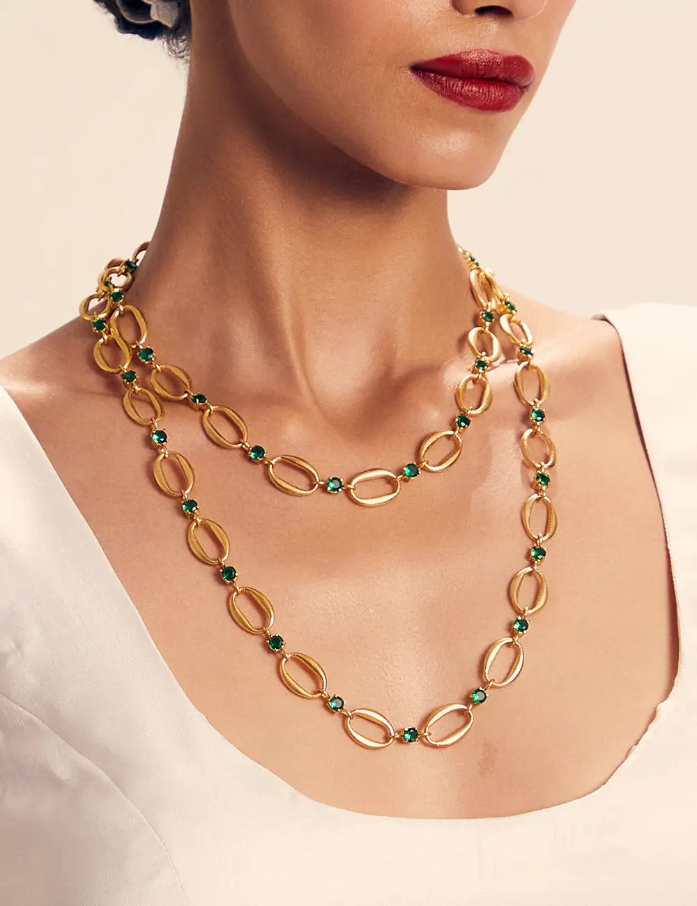 Layered Emerald Rani Haar | Layered Emerald Rani Haar · Eternz