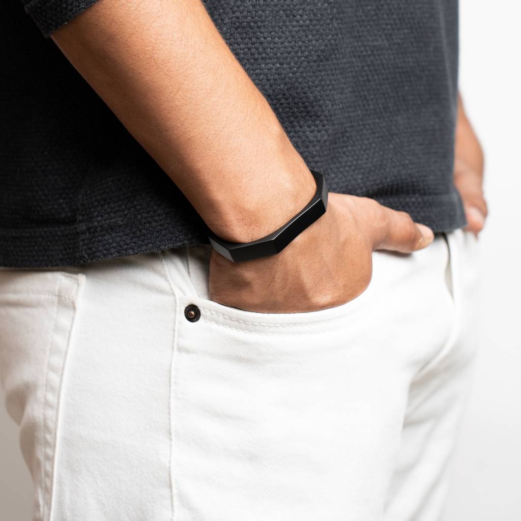 Hex Cuff | Hex Cuff · Eternz