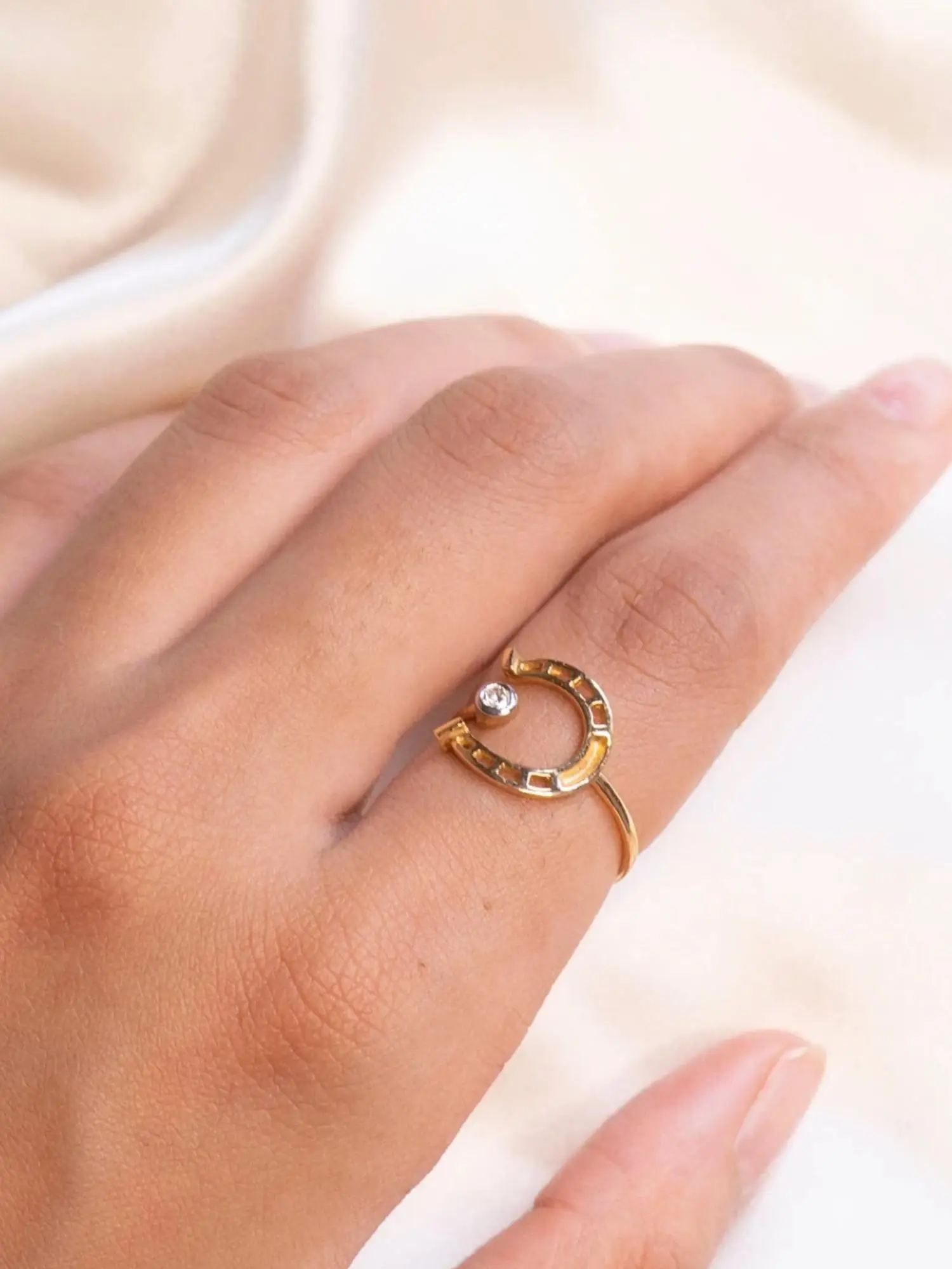 Stac Horseshoe Gap Ring | Stac Horseshoe Gap Ring · Eternz