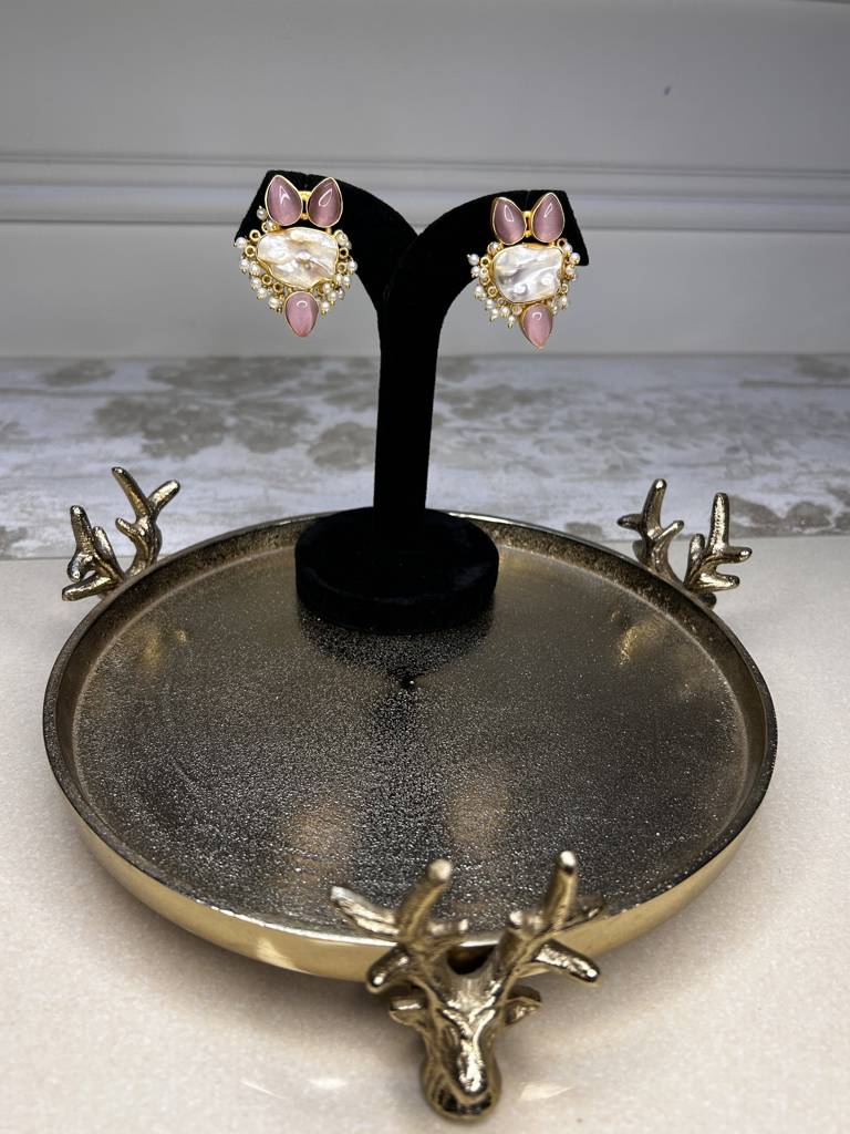Mop Stud With Pink Stones | Mop Stud With Pink Stones · Eternz