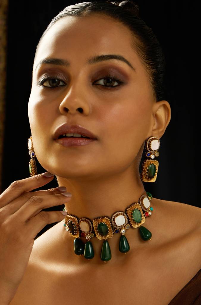 Aarini Multicolor Bespoke Choker Set | Aarini Multicolor Bespoke Choker ...