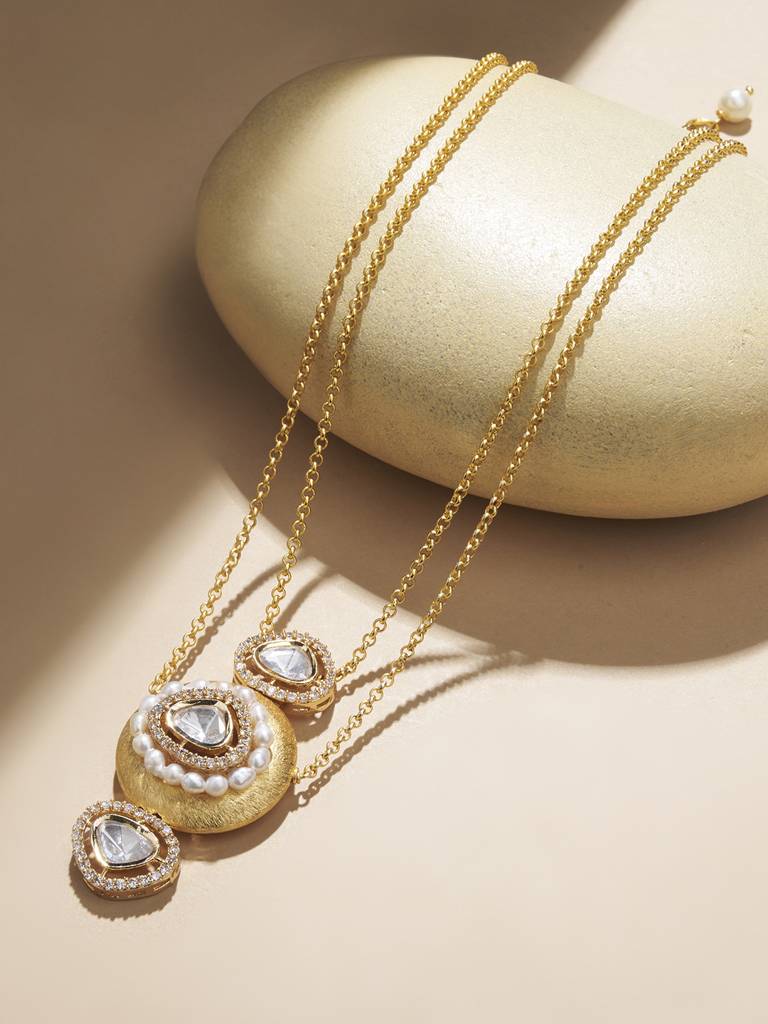 Exquisite Pearl Necklace | Exquisite Pearl Necklace · Eternz