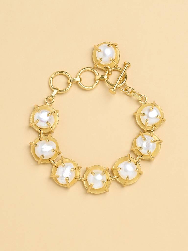 Pearl Chain Bracelet | Pearl Chain Bracelet · Eternz