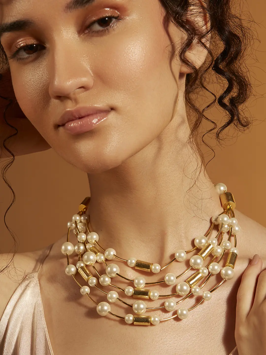 Pearl Multi String Choker | Pearl Multi String Choker · Eternz