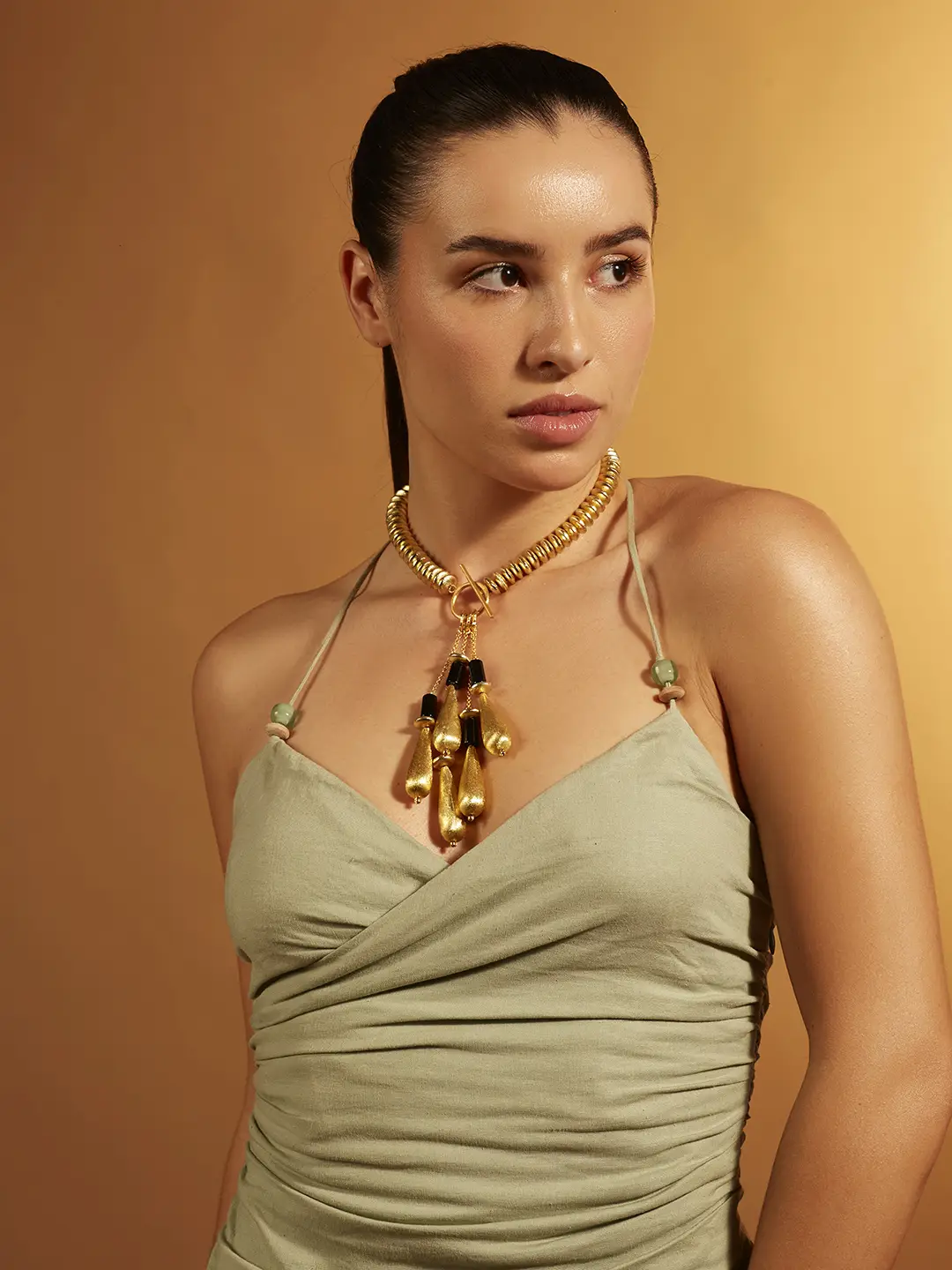 Drop Shower Toggle Lock Lariat | Drop Shower Toggle Lock Lariat · Eternz