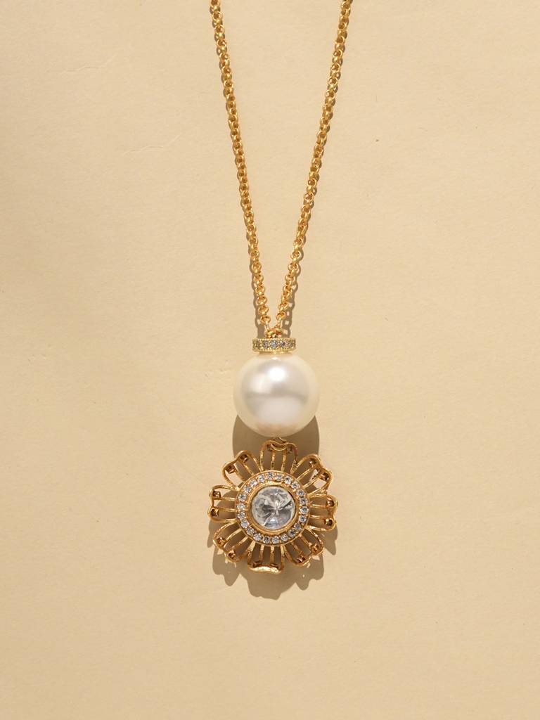 Radiant Gold Necklace | Radiant Gold Necklace · Eternz