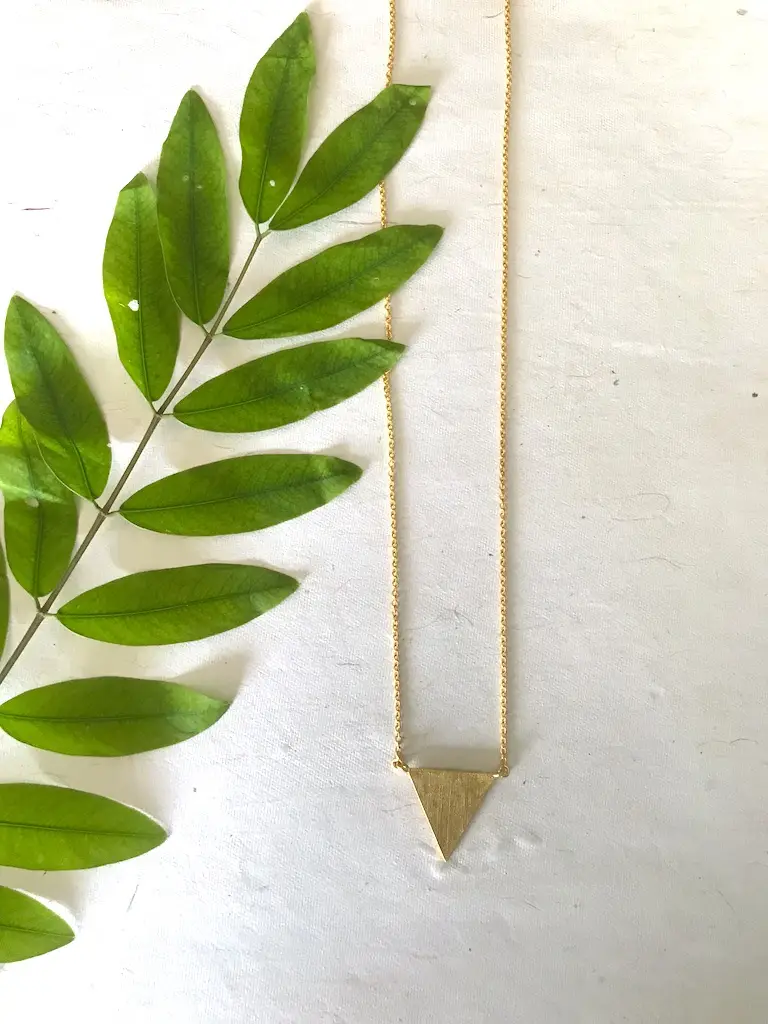 Triangle Necklace | Triangle Necklace · Eternz