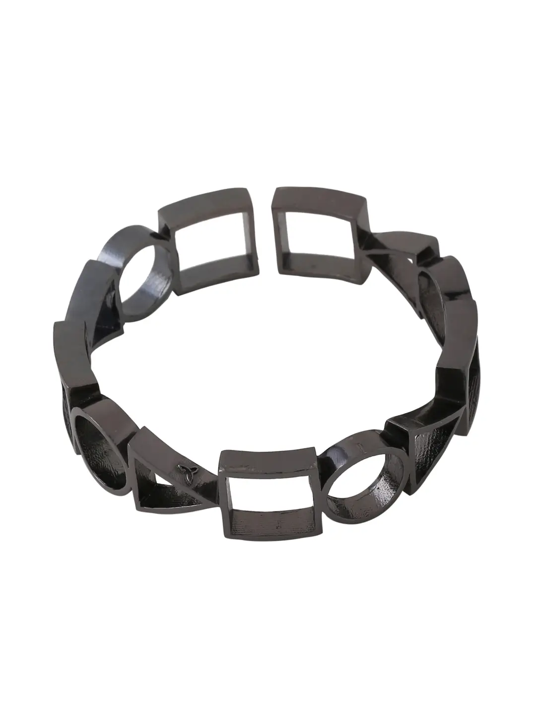 Ludic Cuff | Ludic Cuff · Eternz