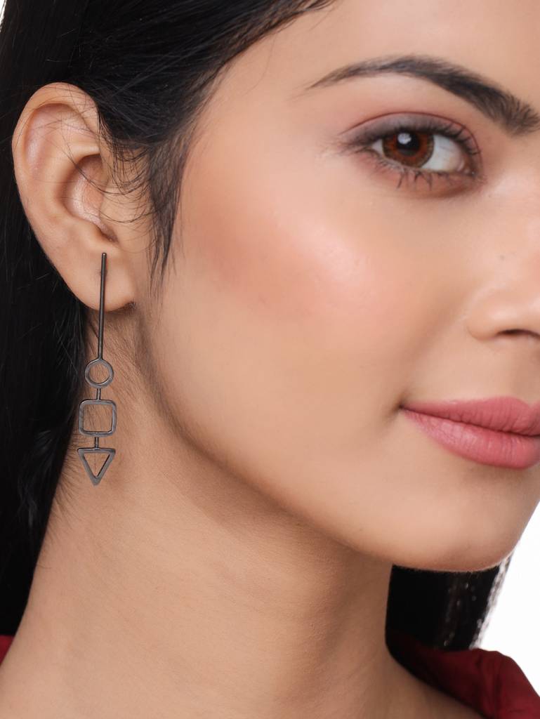 Linear Earrings | Linear Earrings · Eternz