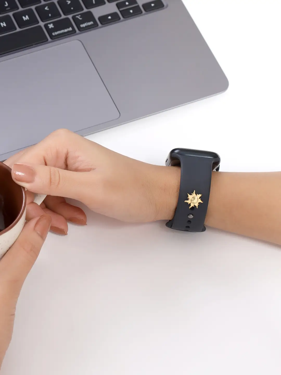 Sun Watch Pin | Sun Watch Pin · Eternz