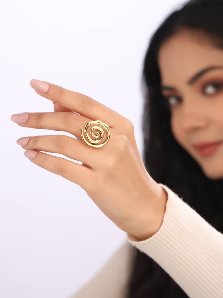 Cluster Spriral Ring | Cluster Spriral Ring · Eternz