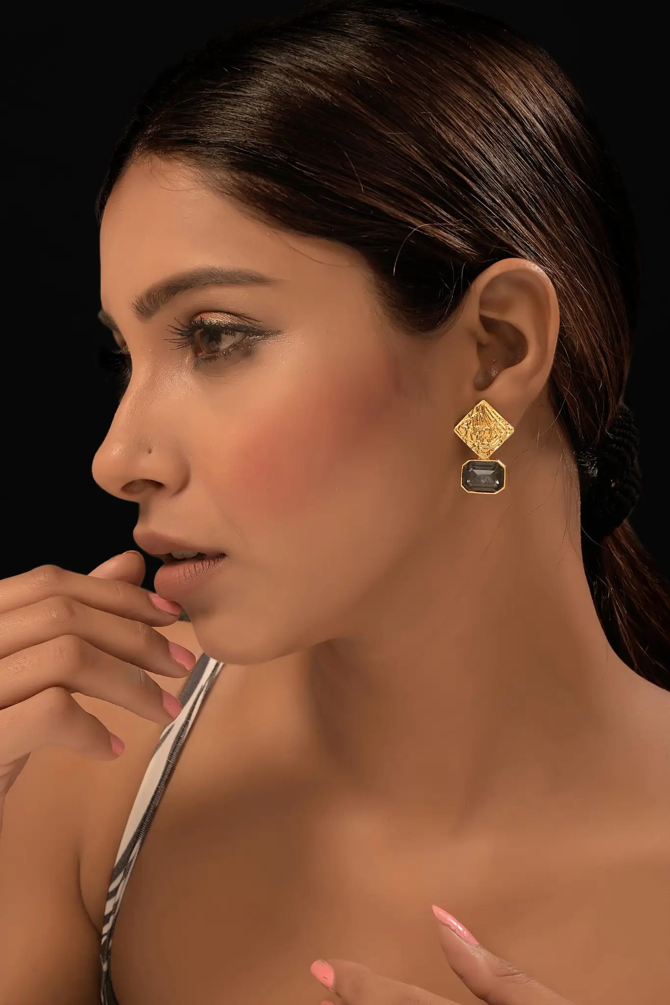 Maera Studs | Maera Studs · Eternz