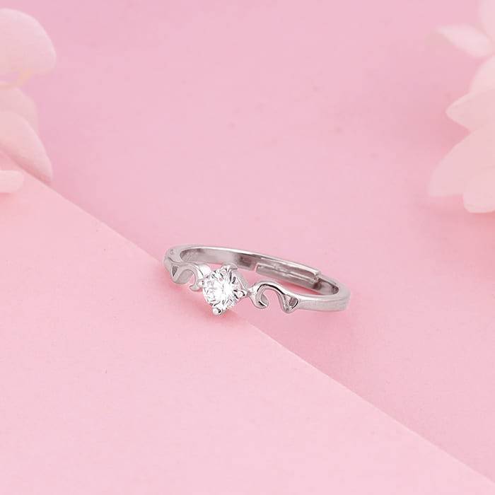 Silver Zircon Beachy Waves Ring | Silver Zircon Beachy Waves Ring · Eternz