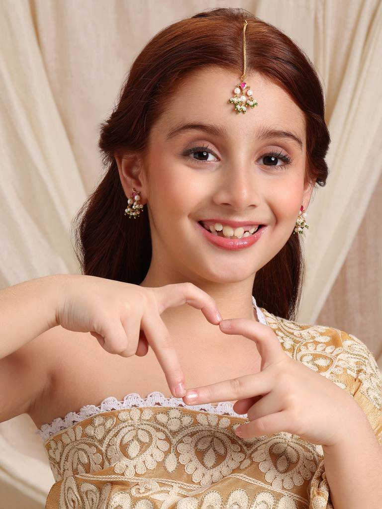 Tear Drop Shaped Earrings & Maang Tikka Jewelry Set With Jhallar Pearls ...