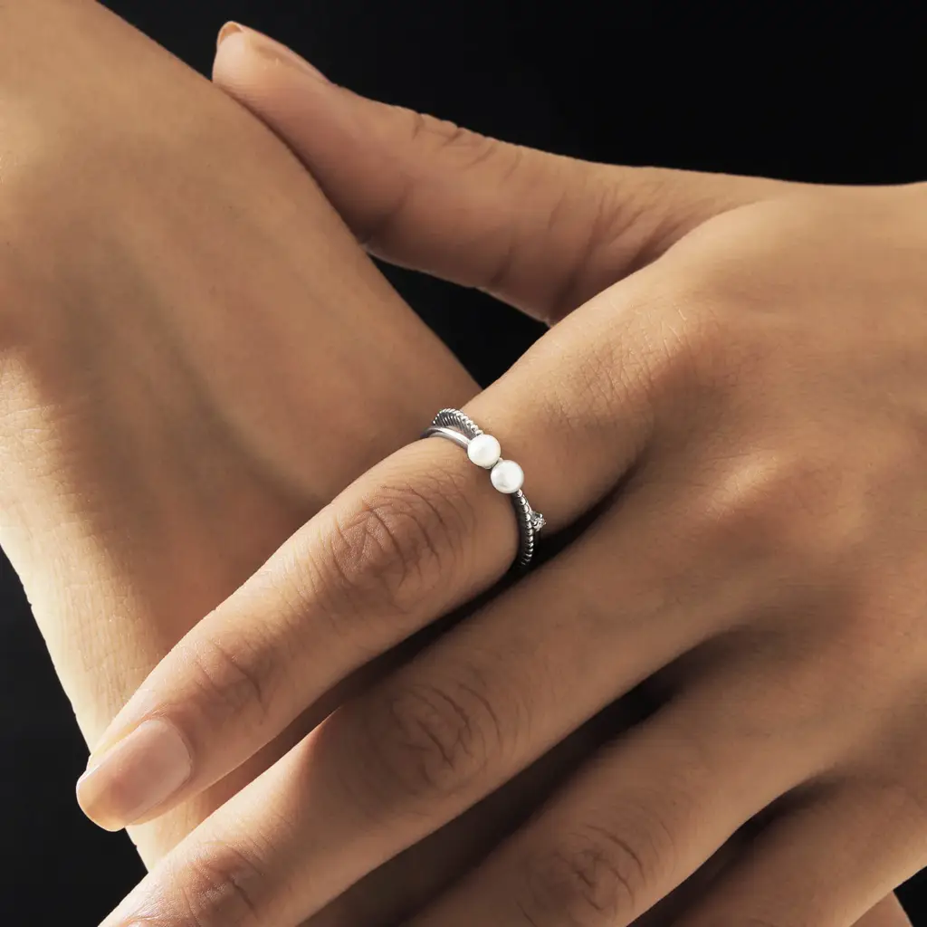Twist Cross Pearl Ring | Twist Cross Pearl Ring · Eternz