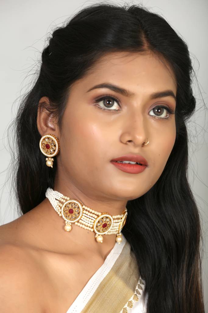 Off-White Gold-Toned Polki Jewellery Set | Off-White Gold-Toned Polki ...