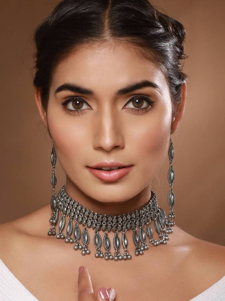 Metallic Silver Plated & Beaded Oxidized Jewellery Set | Metallic ...