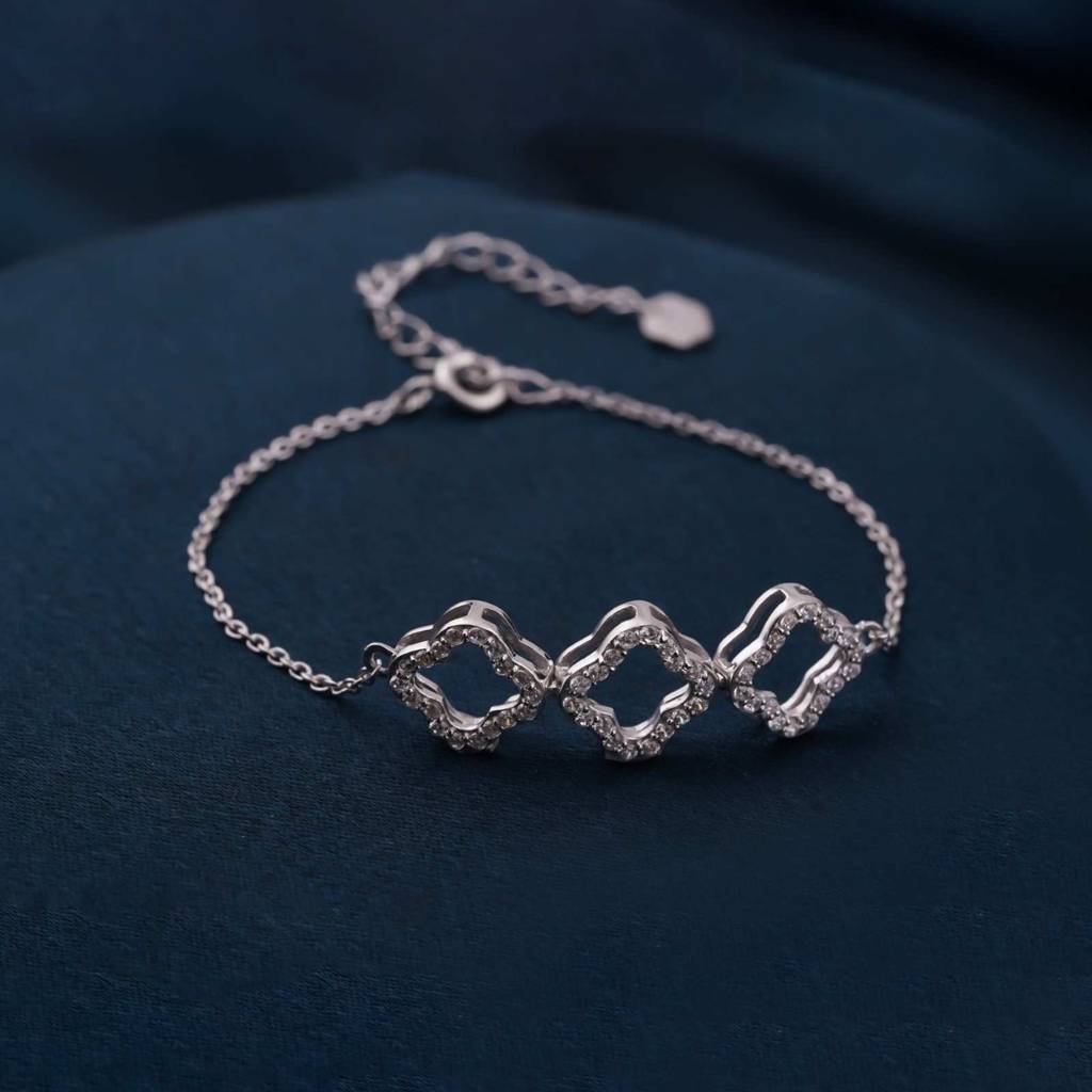 Silver Row Clover Chain Bracelet | Silver Row Clover Chain Bracelet ...