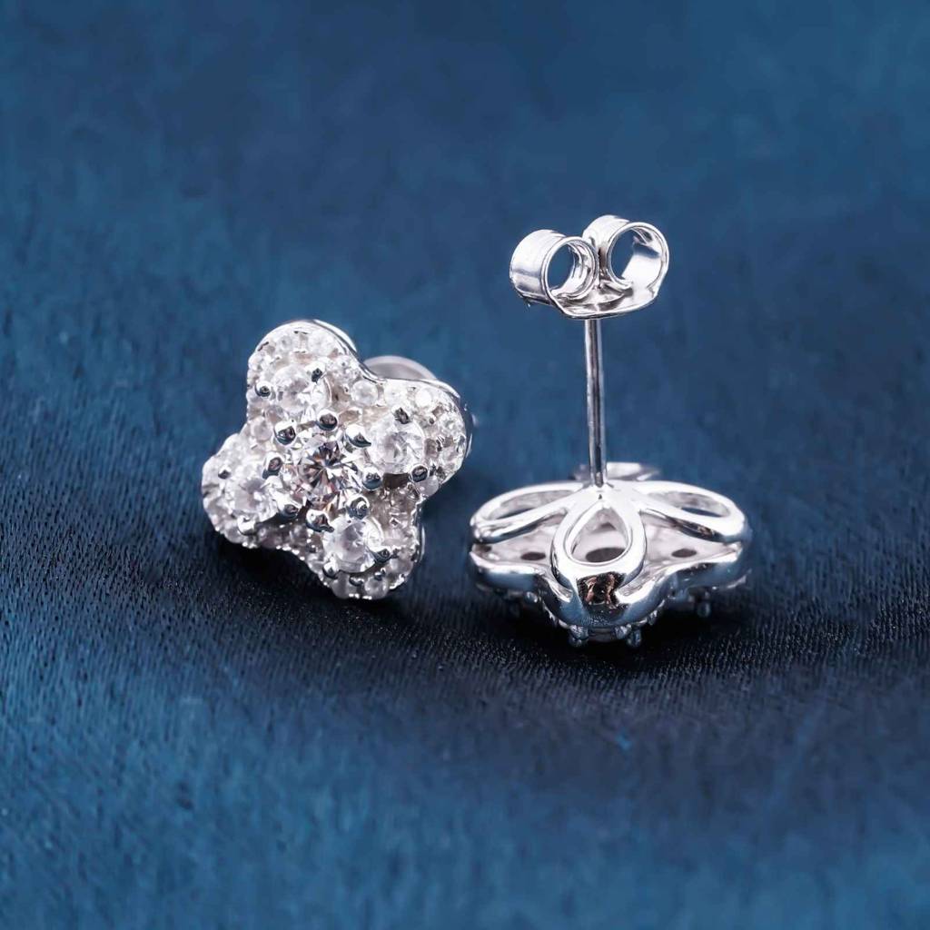 1Ct Moissanite Clover Stud Earrings | 1Ct Moissanite Clover Stud ...