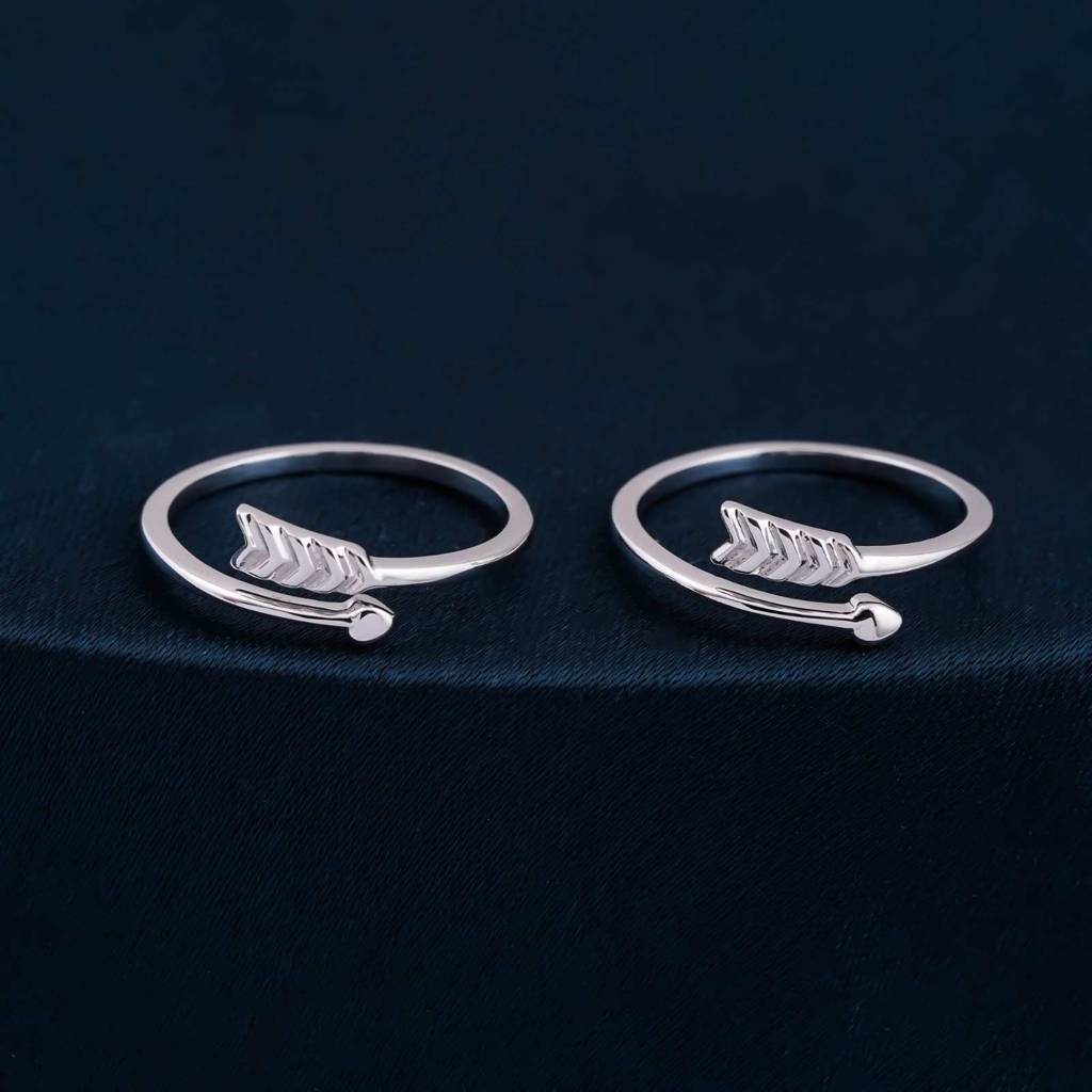 Silver Arrow Toe Rings For Women | Silver Arrow Toe Rings For Women · Eternz