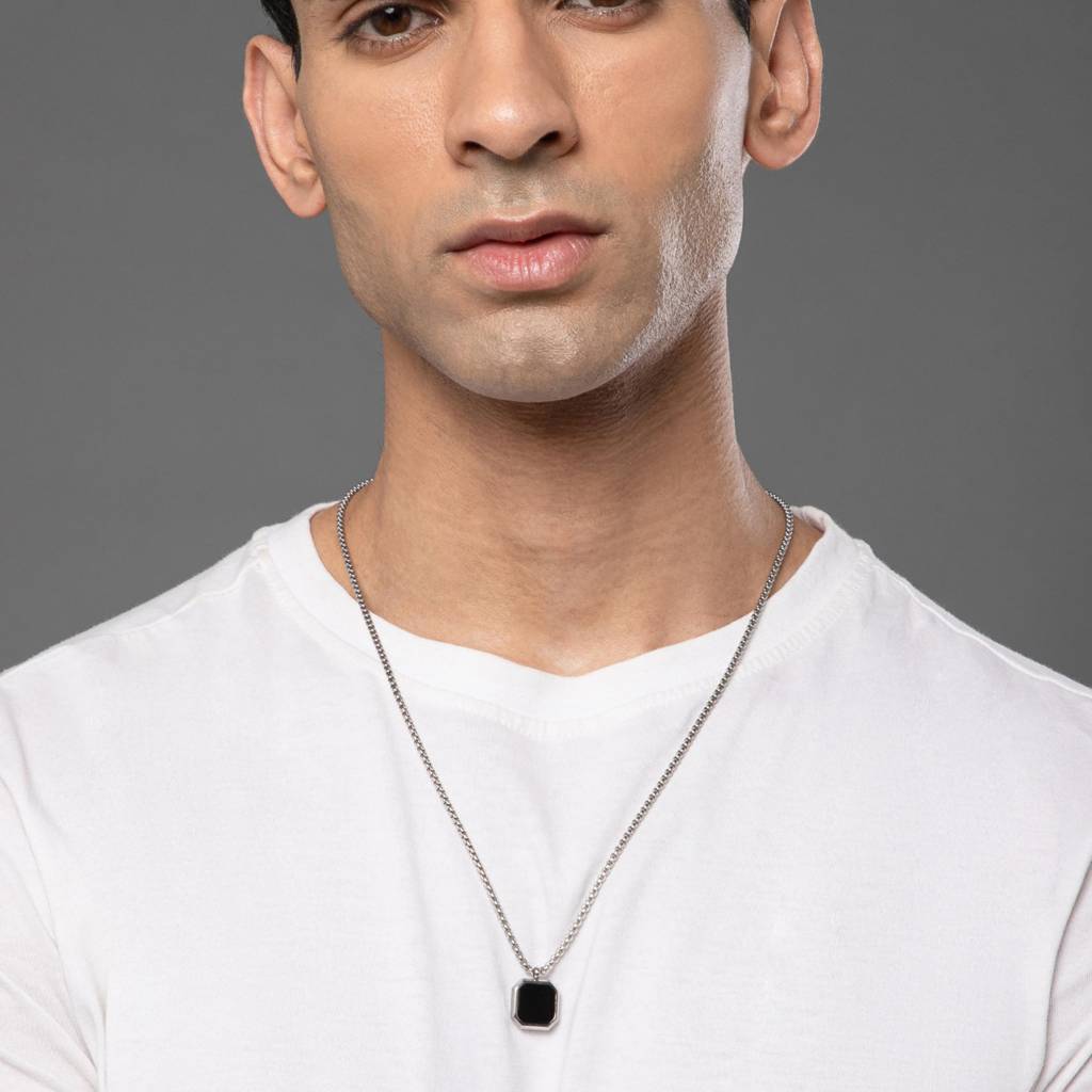 Salty Alpha Midnight Charisma Chain | Midnight Charisma Chain · Eternz
