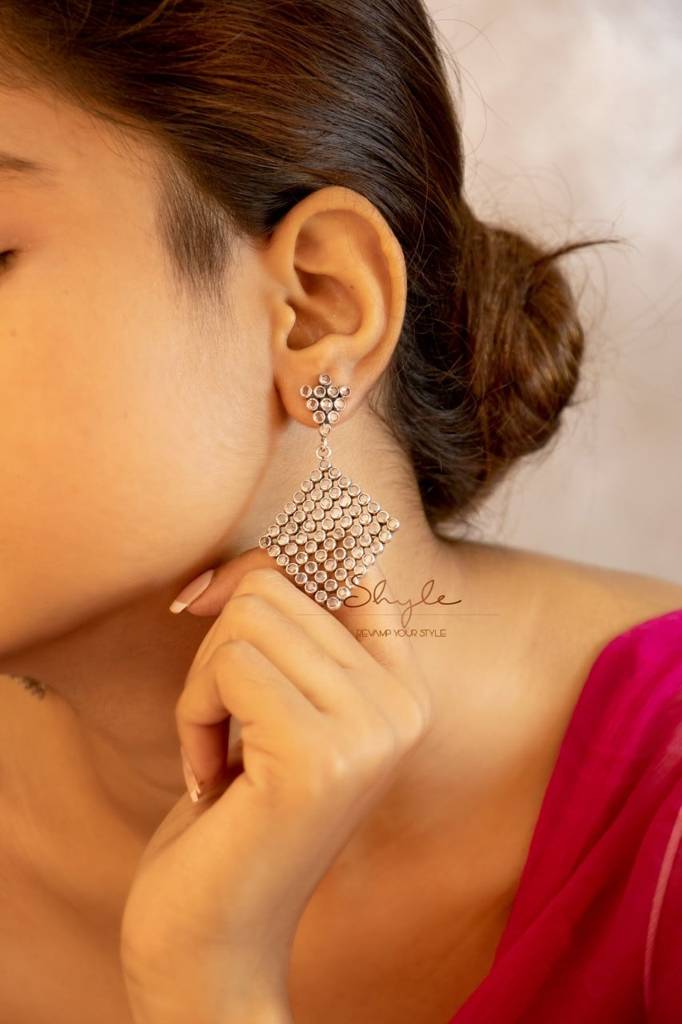 Essence Scintillating Triangle Classic Stud Earrings | Essence Scintillating Triangle Classic ...