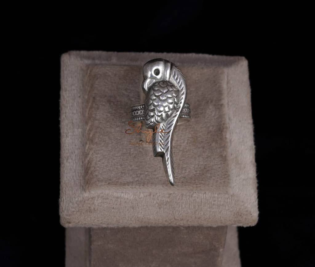 Adya Intricate Parrot Ring | Adya Intricate Parrot Ring · Eternz