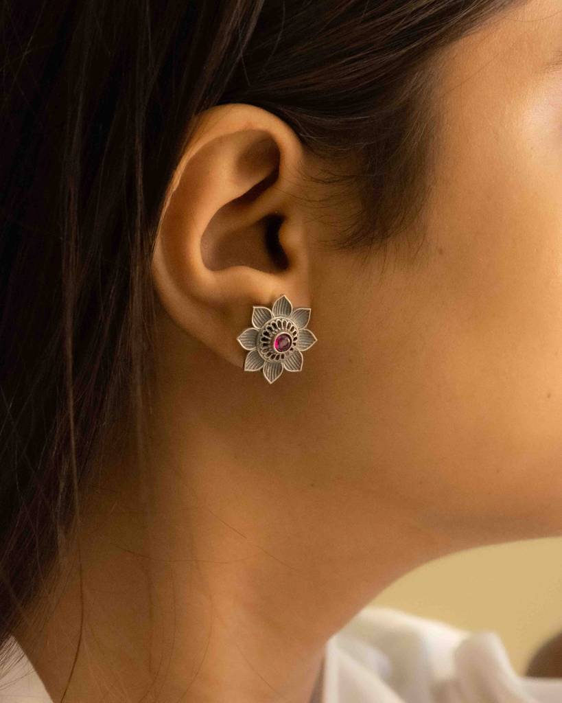Adya Intricate Versatile Flower Studs | Adya Intricate Versatile Flower Studs · Eternz