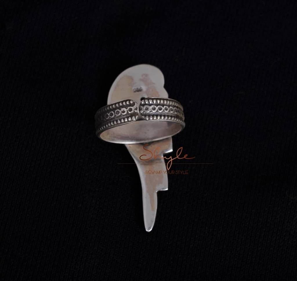 Adya Intricate Parrot Ring | Adya Intricate Parrot Ring · Eternz